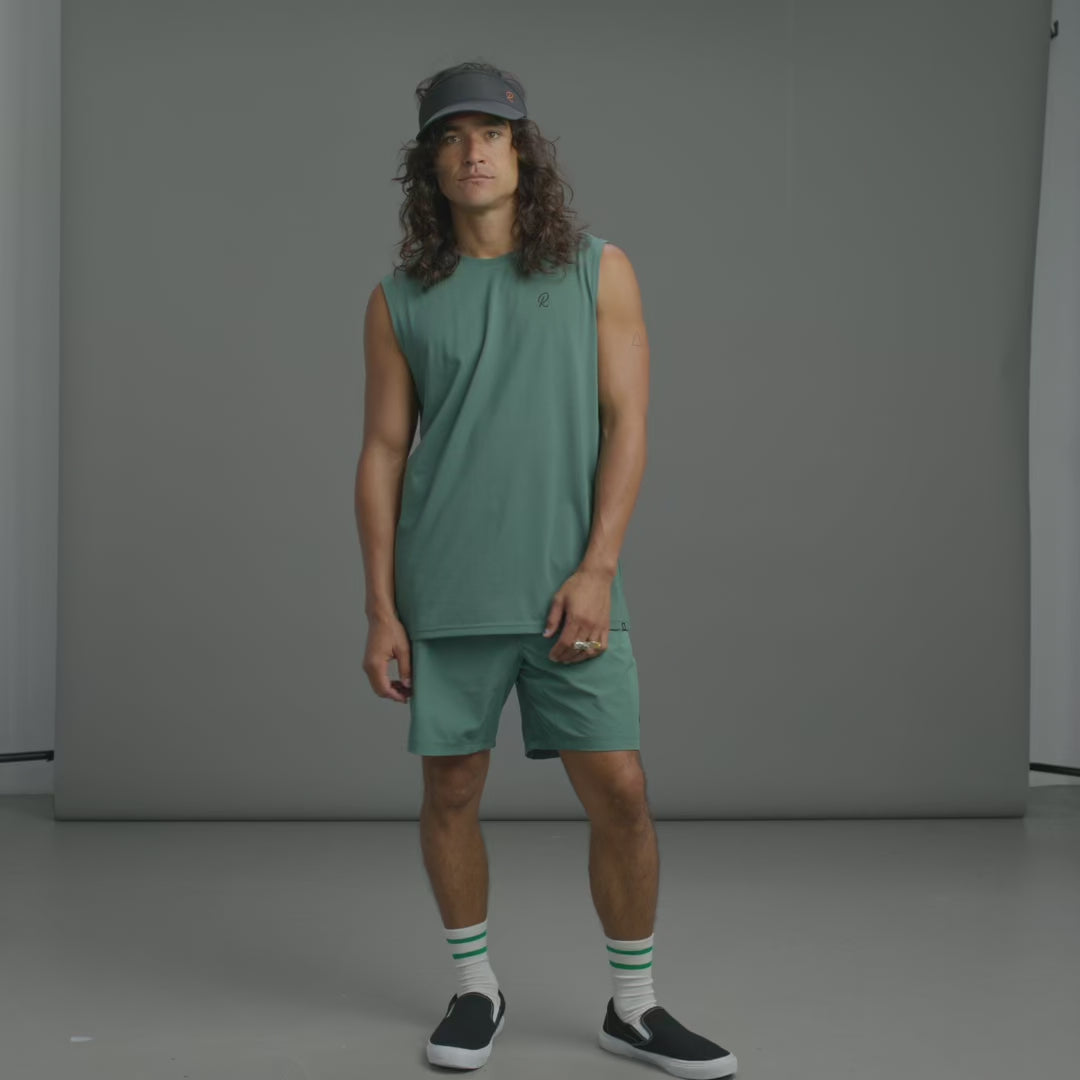 Toro Emblem Tee • Grass • Rallee